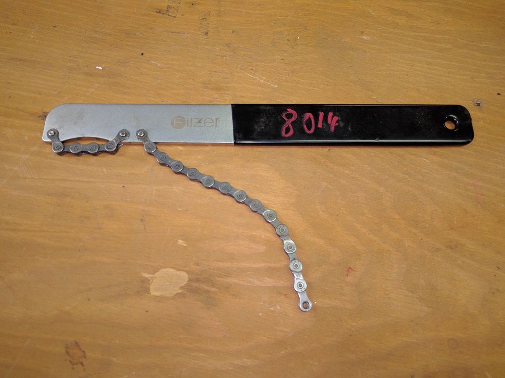 Toronto Tool Library - 192 Spadina Ave: Chain Whip