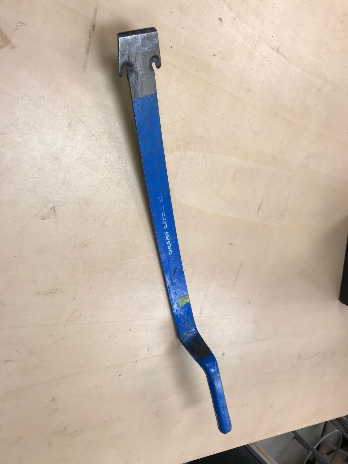 Tacoma Tool Library: Shingle Ripper, 23" (11647)